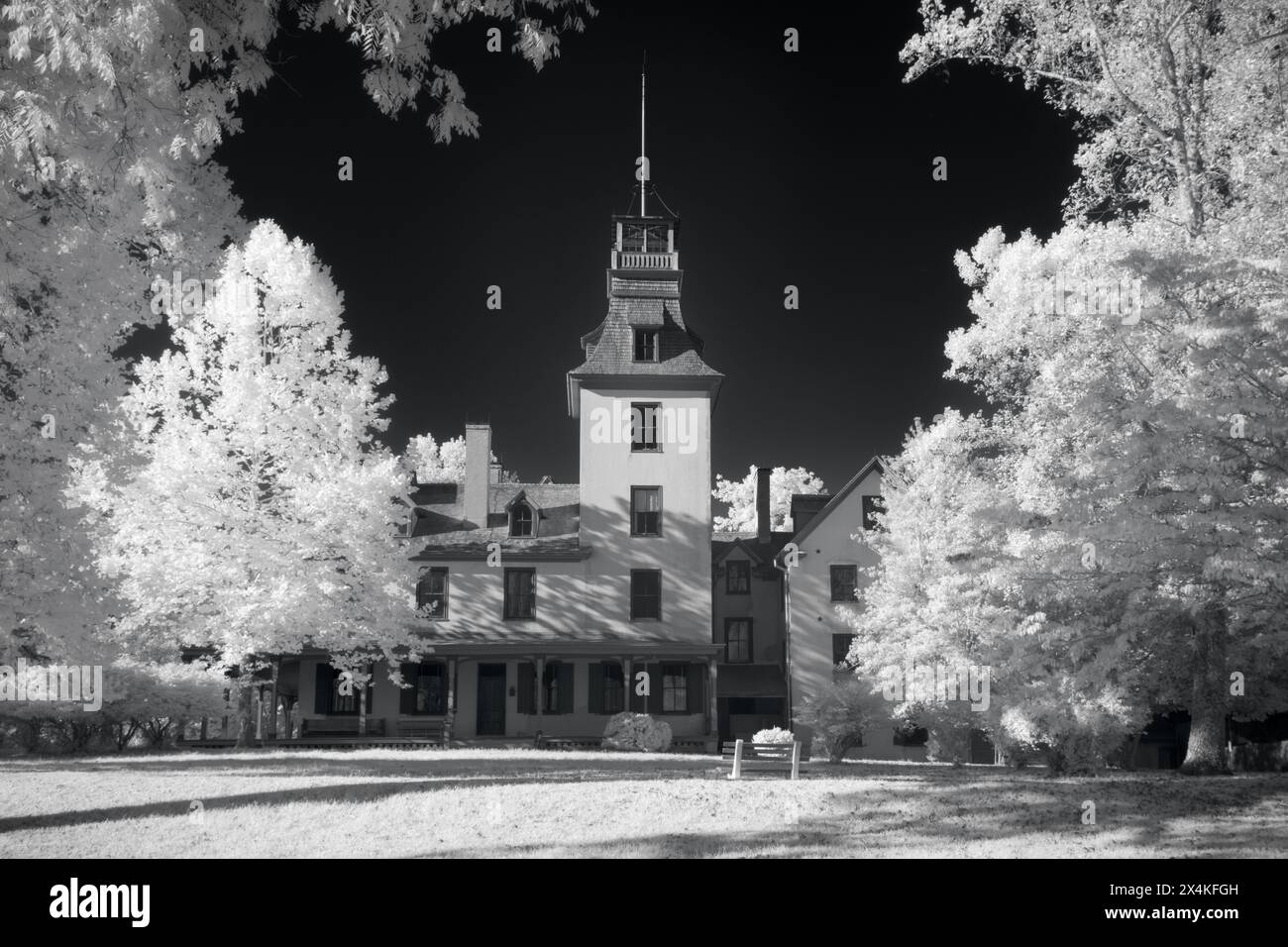 Batsto village mansion hi-res stock photography and images - Alamy