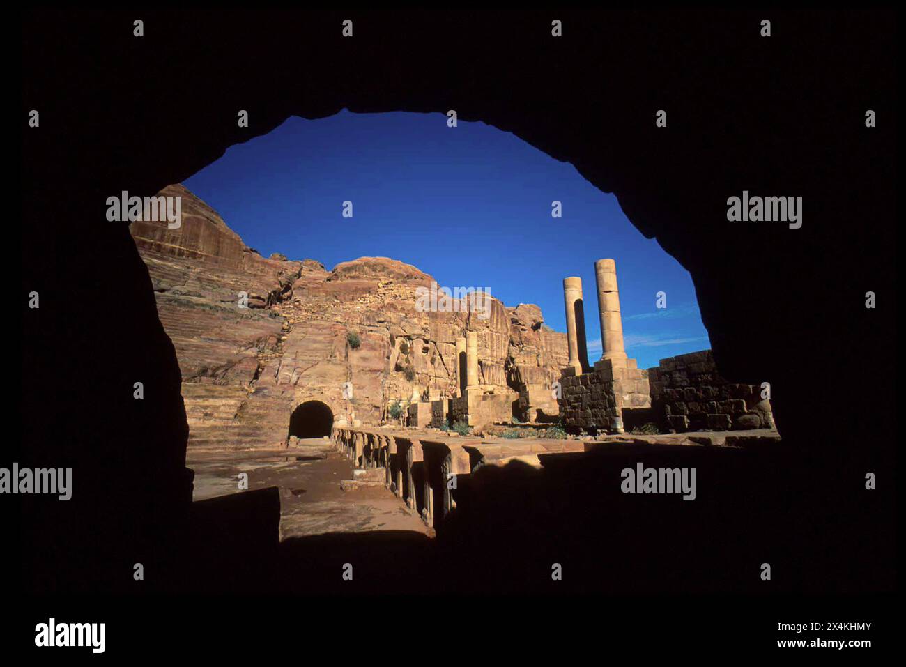 Petra nabatean theatre hi-res stock photography and images - Alamy