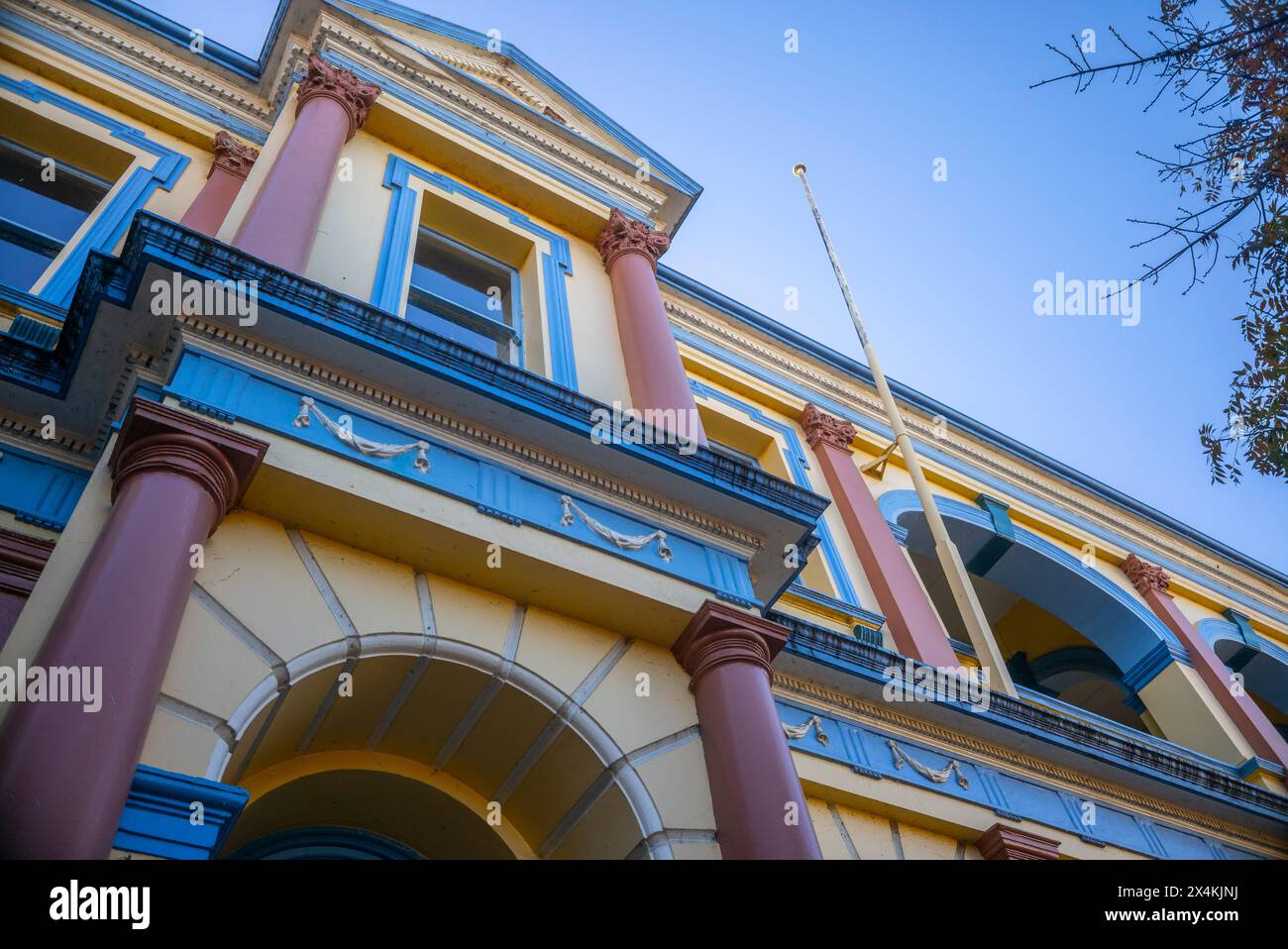 Former Bank of New South Wales c1890-1963 and Inverell Council Chambers ...