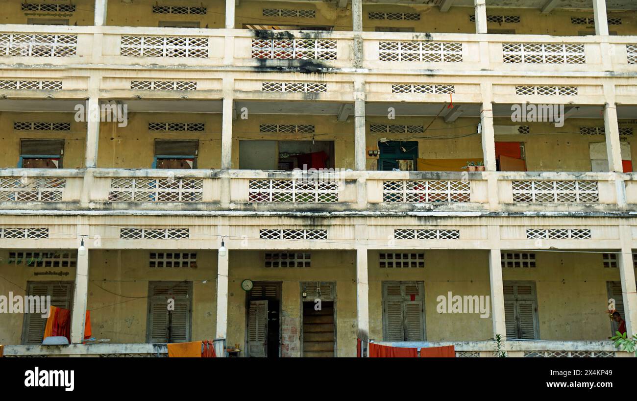 traditional monastry building in battambang in cambodia Stock Photo - Alamy