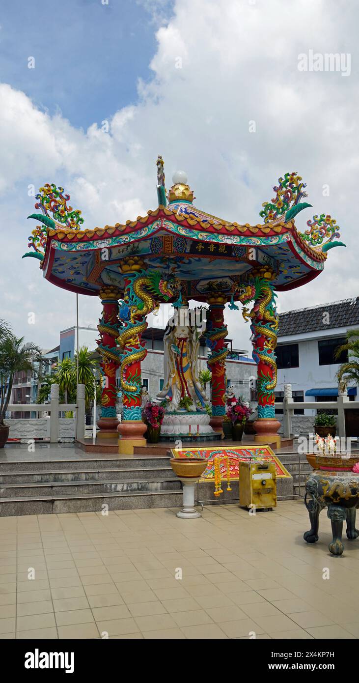 Naklua hi-res stock photography and images - Alamy