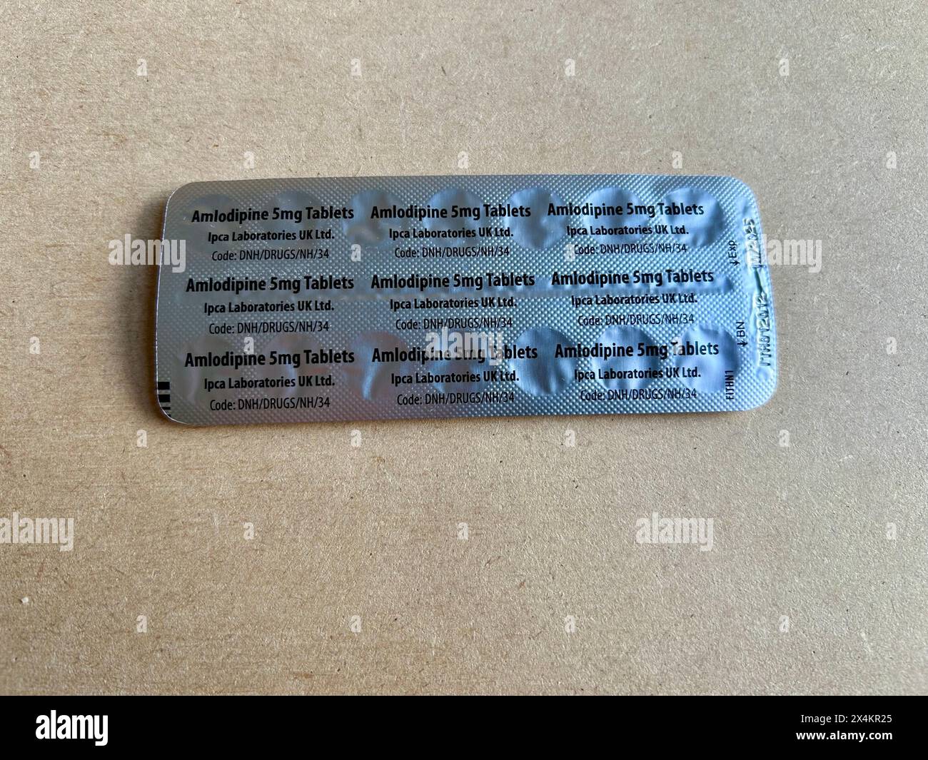 Amlodipine besylate tablets Stock Photo - Alamy