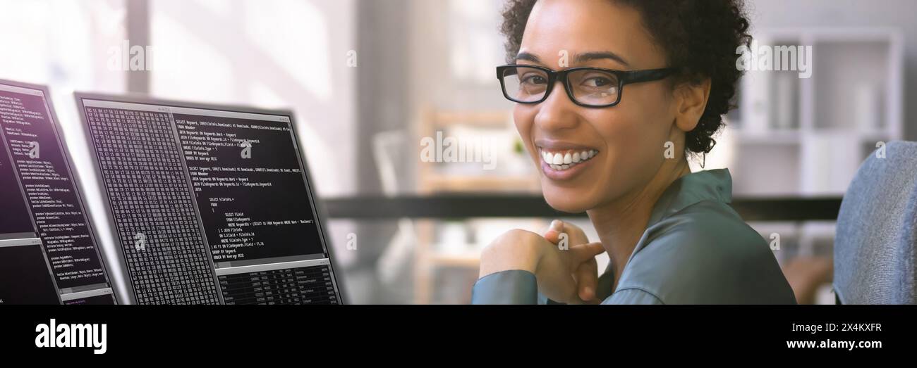 Female developer hi-res stock photography and images - Alamy