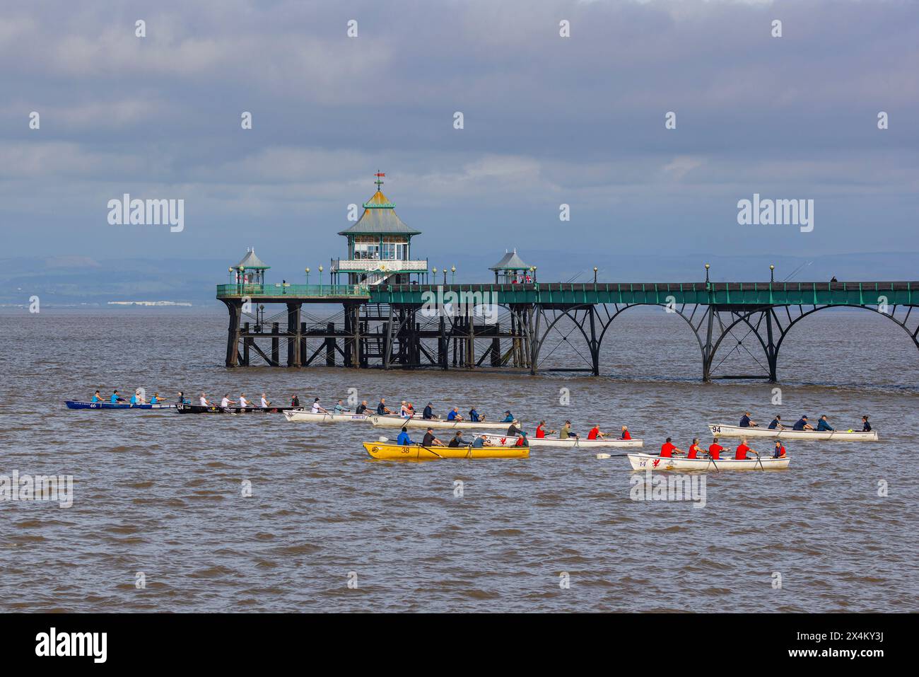 Clevedon coastal rc hi-res stock photography and images - Alamy