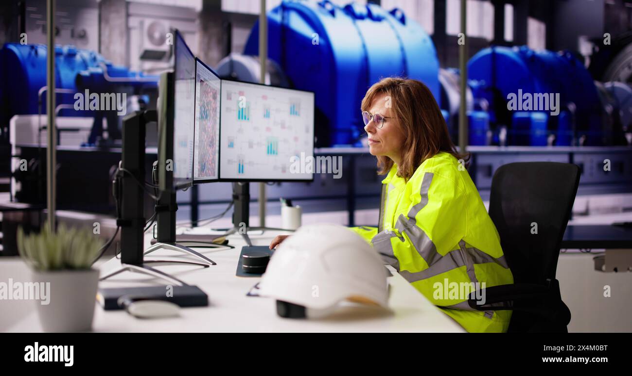 Multiple system operators hi-res stock photography and images - Alamy