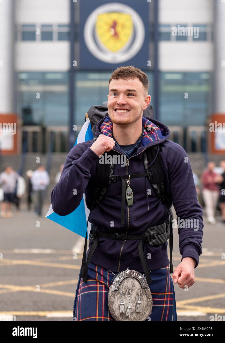 Craig Ferguson, 20, begins his 1,000 mile walk from Scotland's national ...