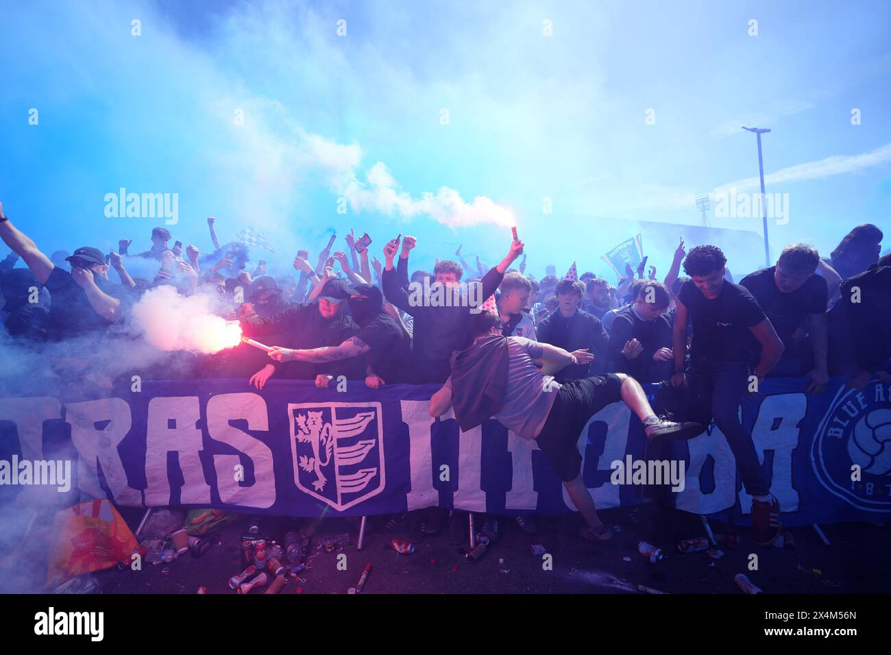 Ipswich Town fans ahead of the Sky Bet Championship match at Portman ...