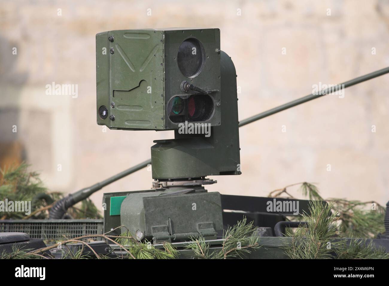 Beobachtungsausstattung BAA 2 auf dem Spähwagen Fennek des deutschen ...