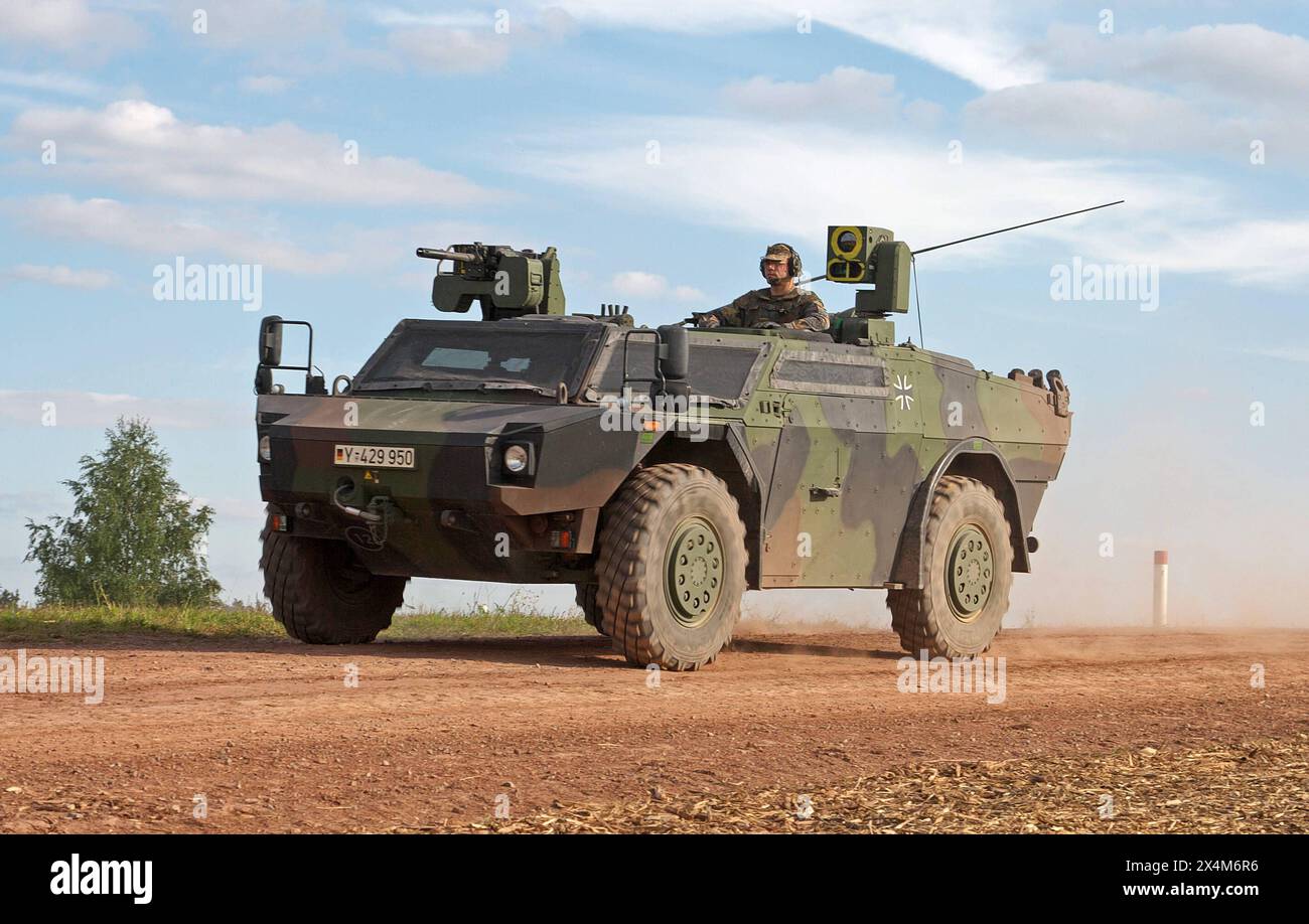 Ein Spähwagen Fennek der Bundeswehr. Ein Spähwagen Fennek der ...