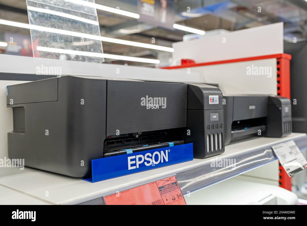 Canon printers hi-res stock photography and images - Alamy