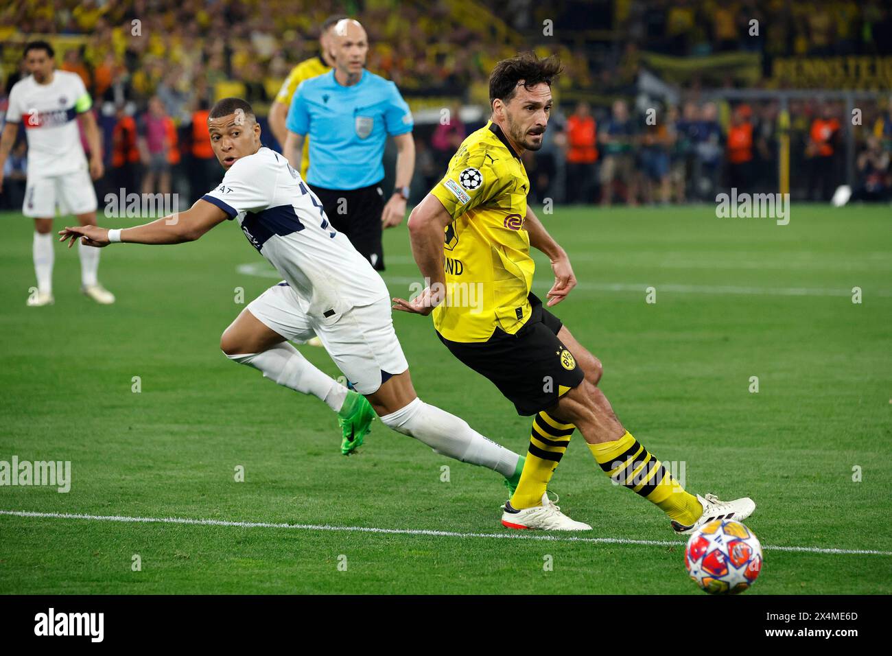 Dortmund, Deutschland, UEFA Champions League, Halbfinale Borussia Dortmund : PSG Paris Saint ...