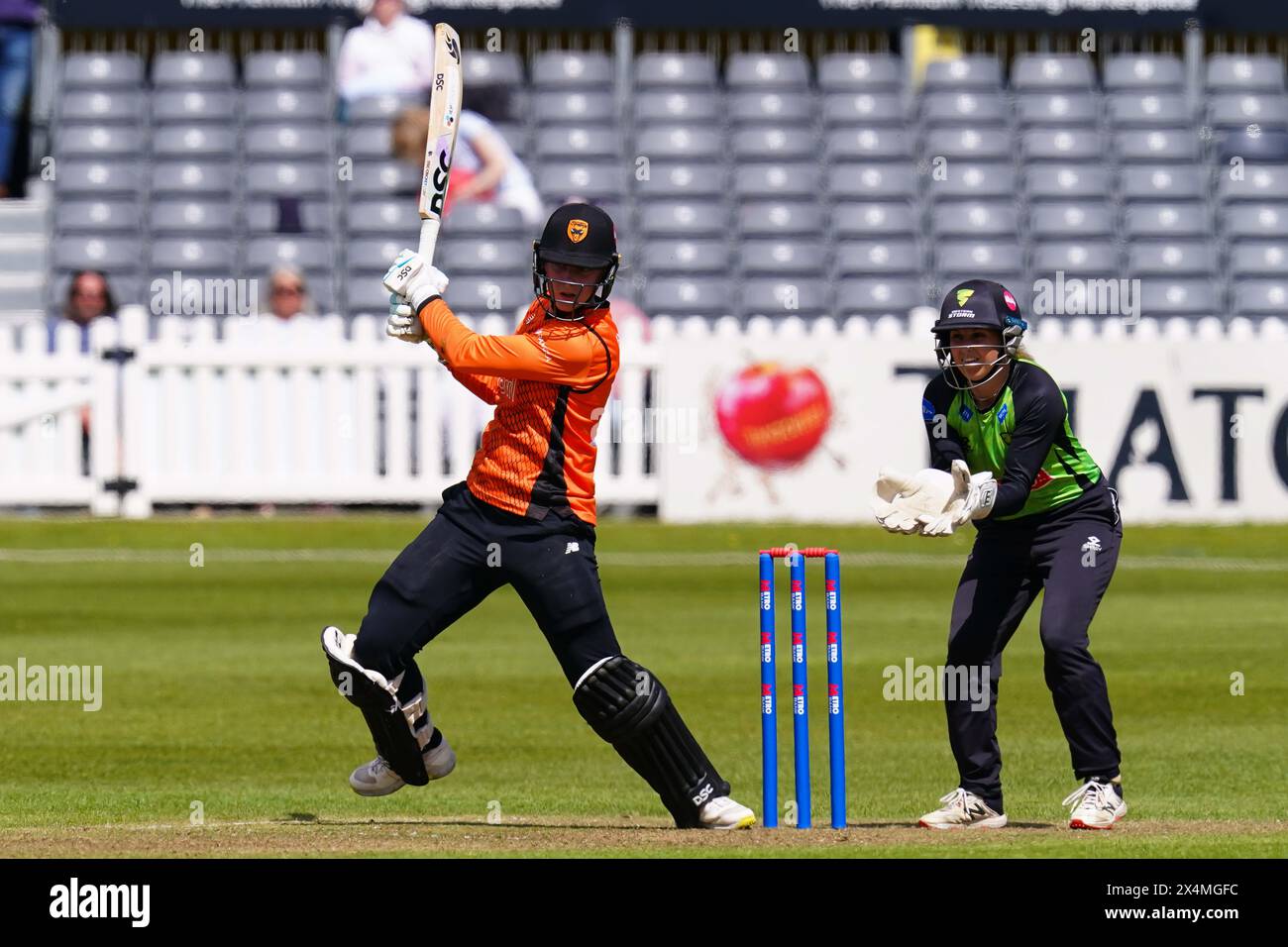 Bristol, UK, 4 May 2024. Southern Vipers' Freya Kemp batting during the ...