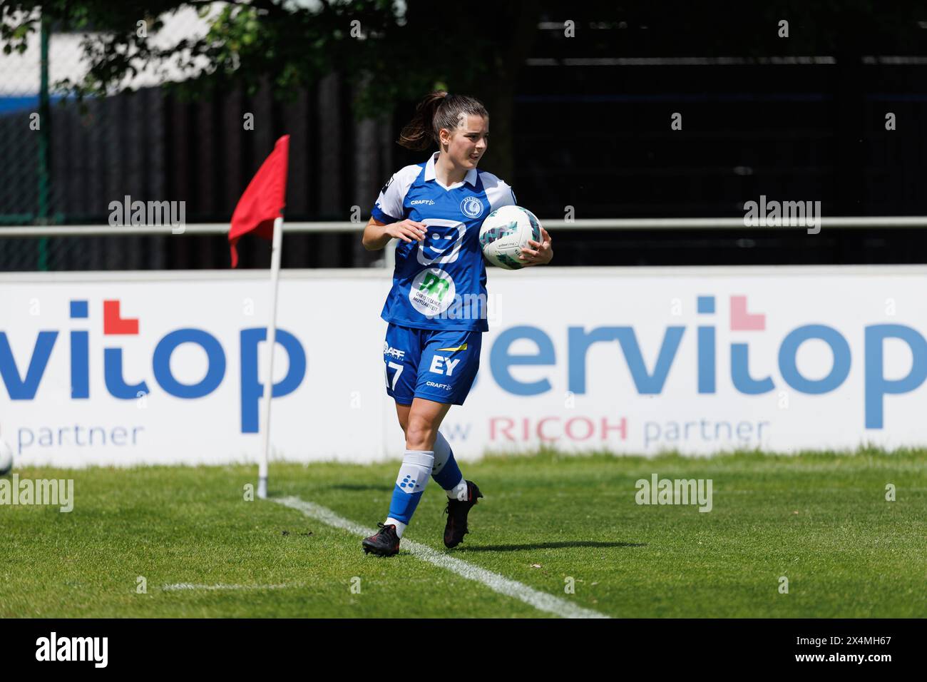 Kaa Gent Ladies's Jenna Van de Keere pictured in action during a soccer ...