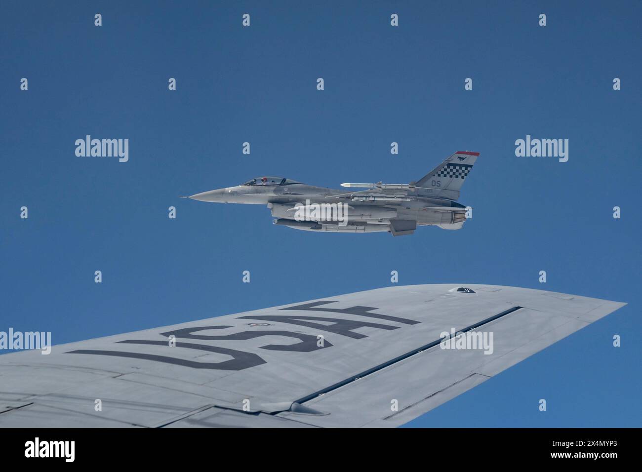 A U.S. Air Force F-16 Fighting Falcon assigned to the 36th Fighter ...
