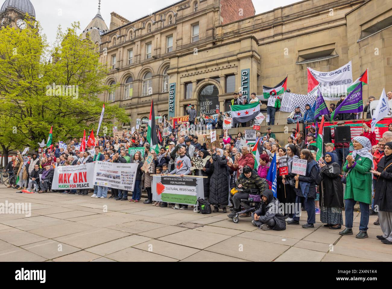 Leeds, UK. 04 MAY, 2024. Marchers assemble for a picture on the Leeds ...