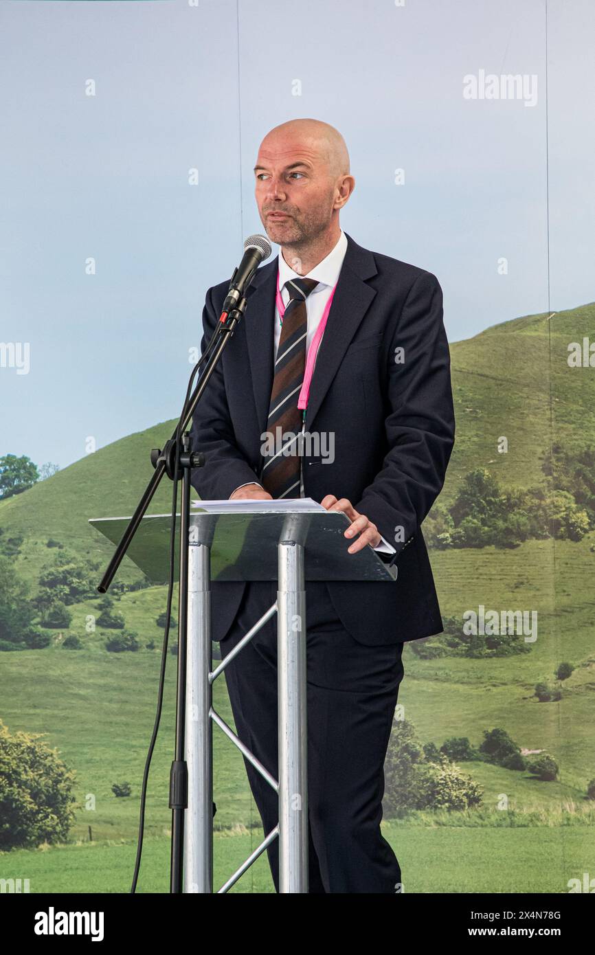 Police area returning officer hi-res stock photography and images - Alamy