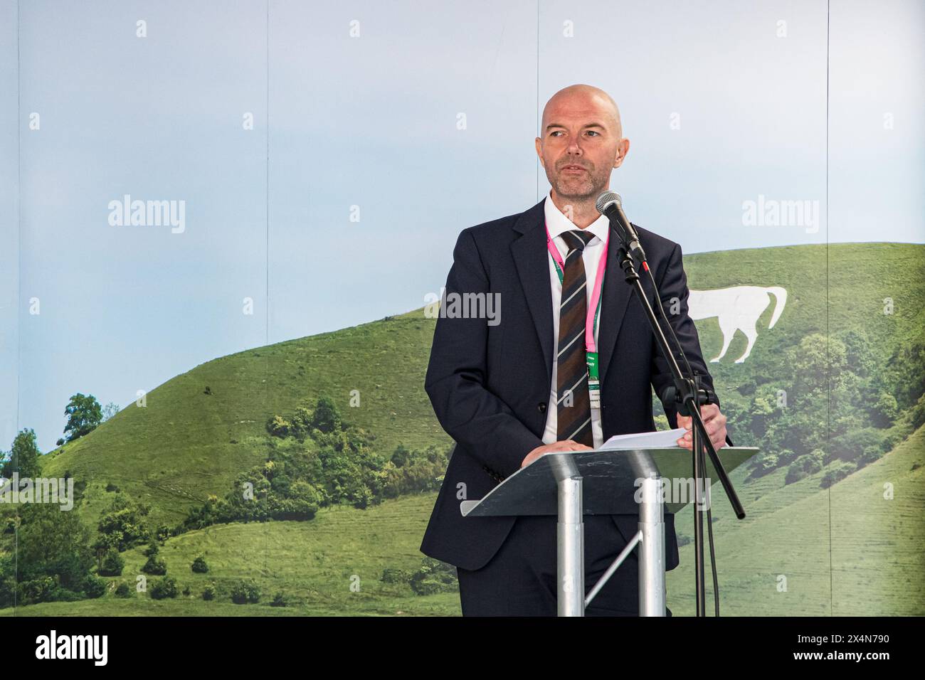 Chief executive officer of the commission hi-res stock photography and ...