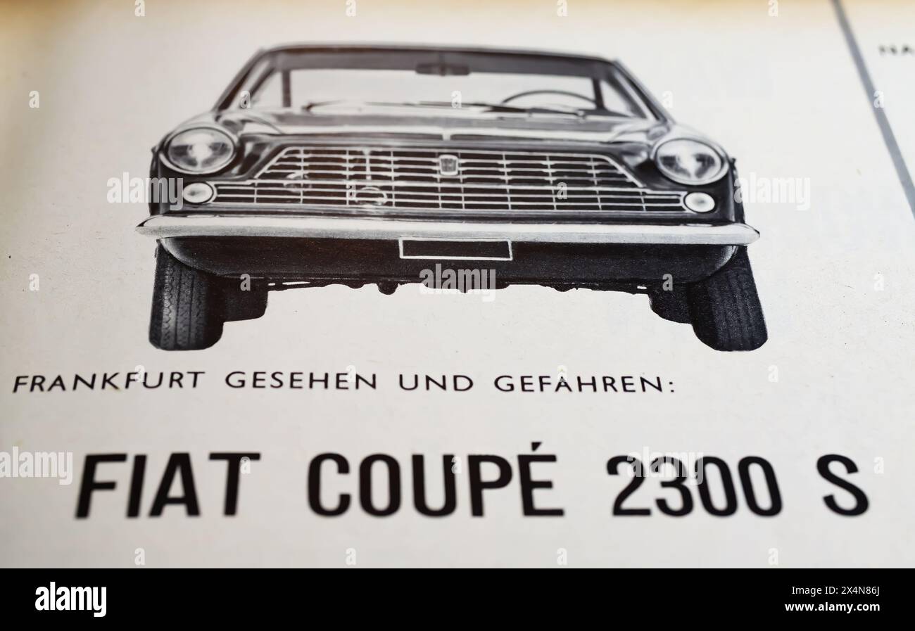 Fiat coupe hi-res stock photography and images - Alamy