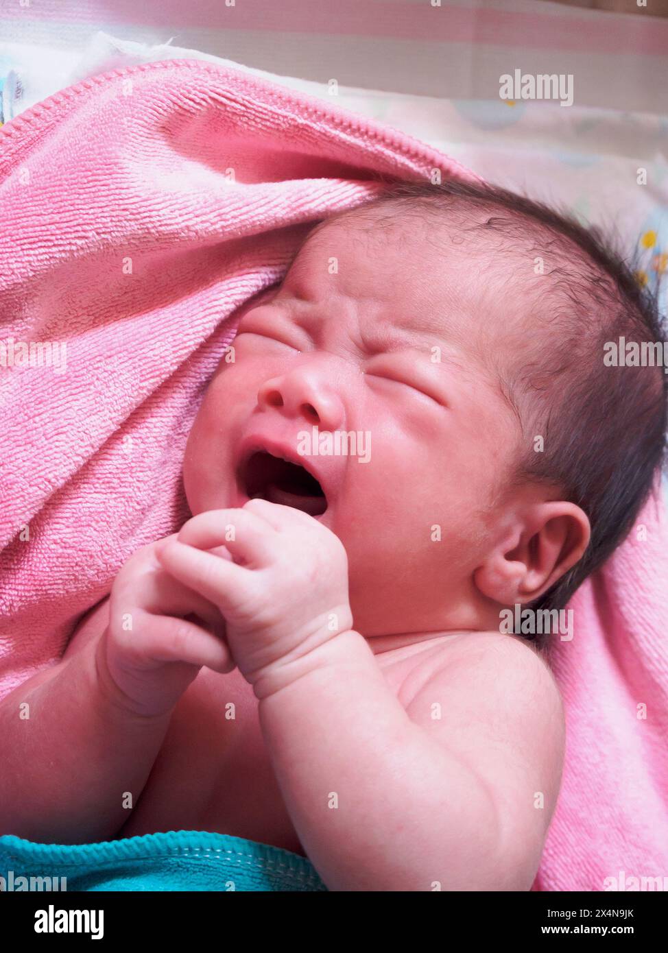 newborn baby crying Stock Photo - Alamy