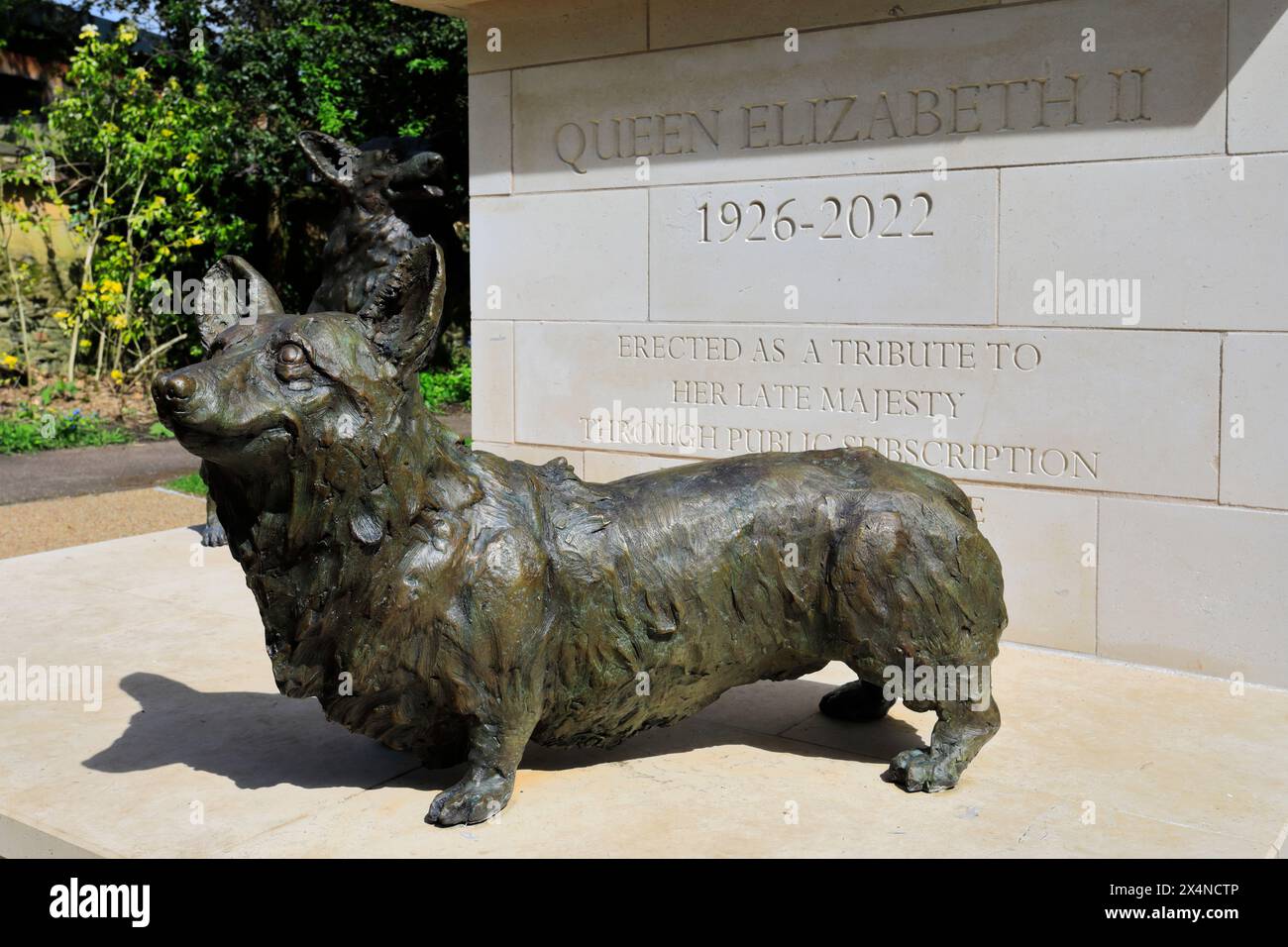 The first memorial statue to Queen Elizabeth II in the Library Gardens ...