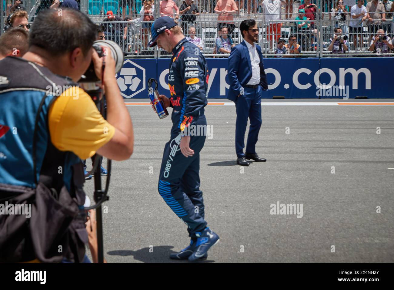 Max verstappen hamilton 2024 hi-res stock photography and images - Alamy