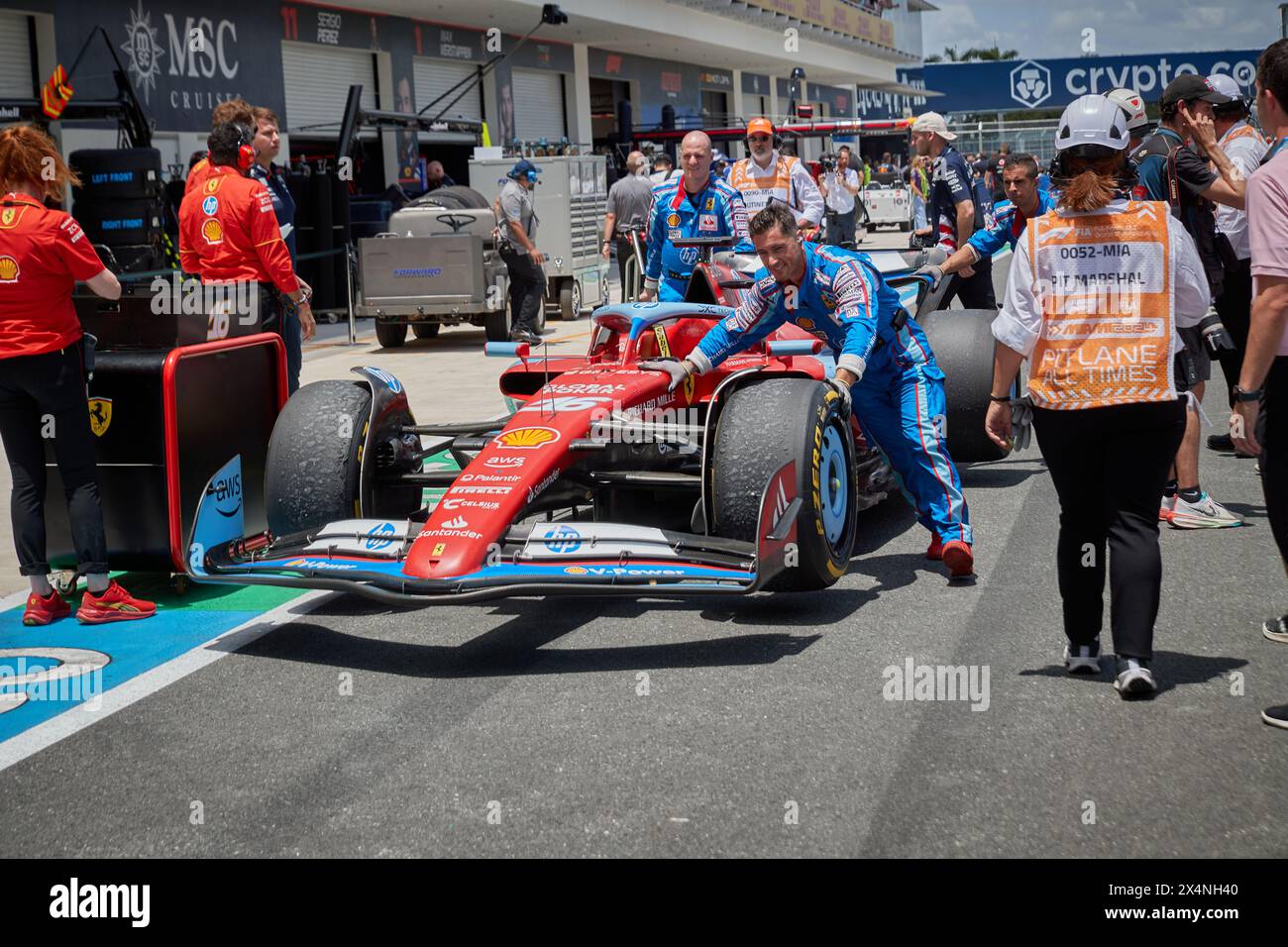Miami Gardens, FL, USA. 4th May 2024. Sprint. Finish Line. F1 Miami GP ...