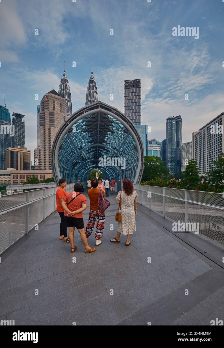Saloma Link bridge in Kuala Lumpur, Malaysia is a 69 meters combined ...