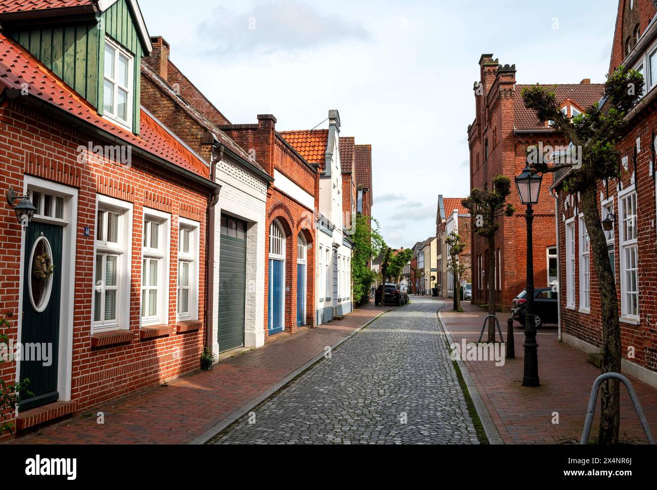 Historic houses on the street Woerde in the old town centre, town of ...