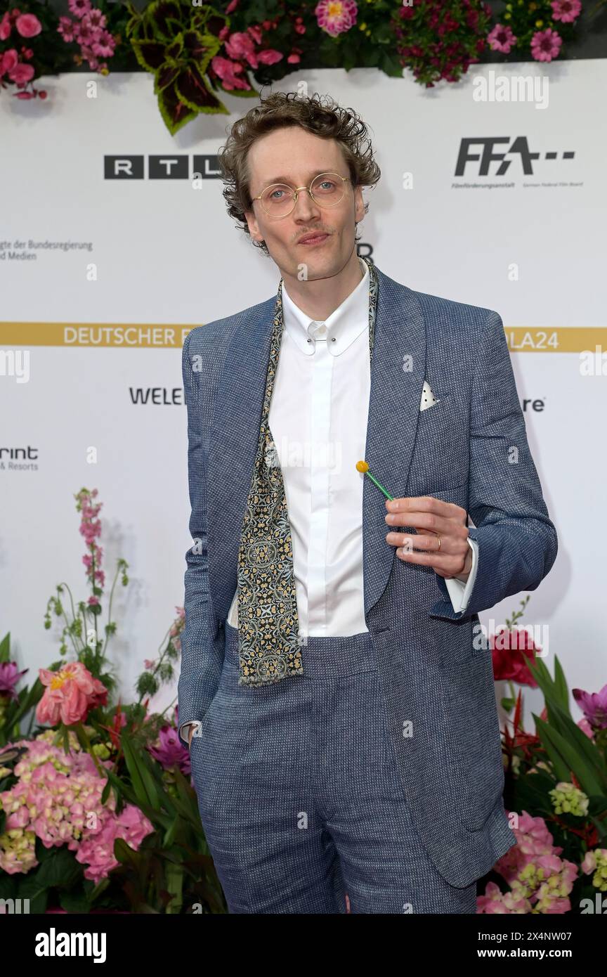 Julius Feldmeier bei der 74. Verleihung des Deutschen Filmpreises 2024 ...