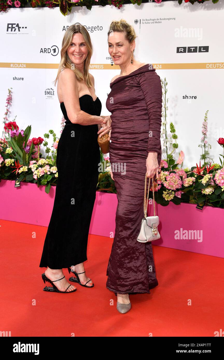 Nele Mueller-Stöfen und Gesine Cukrowski bei der 74. Verleihung des ...