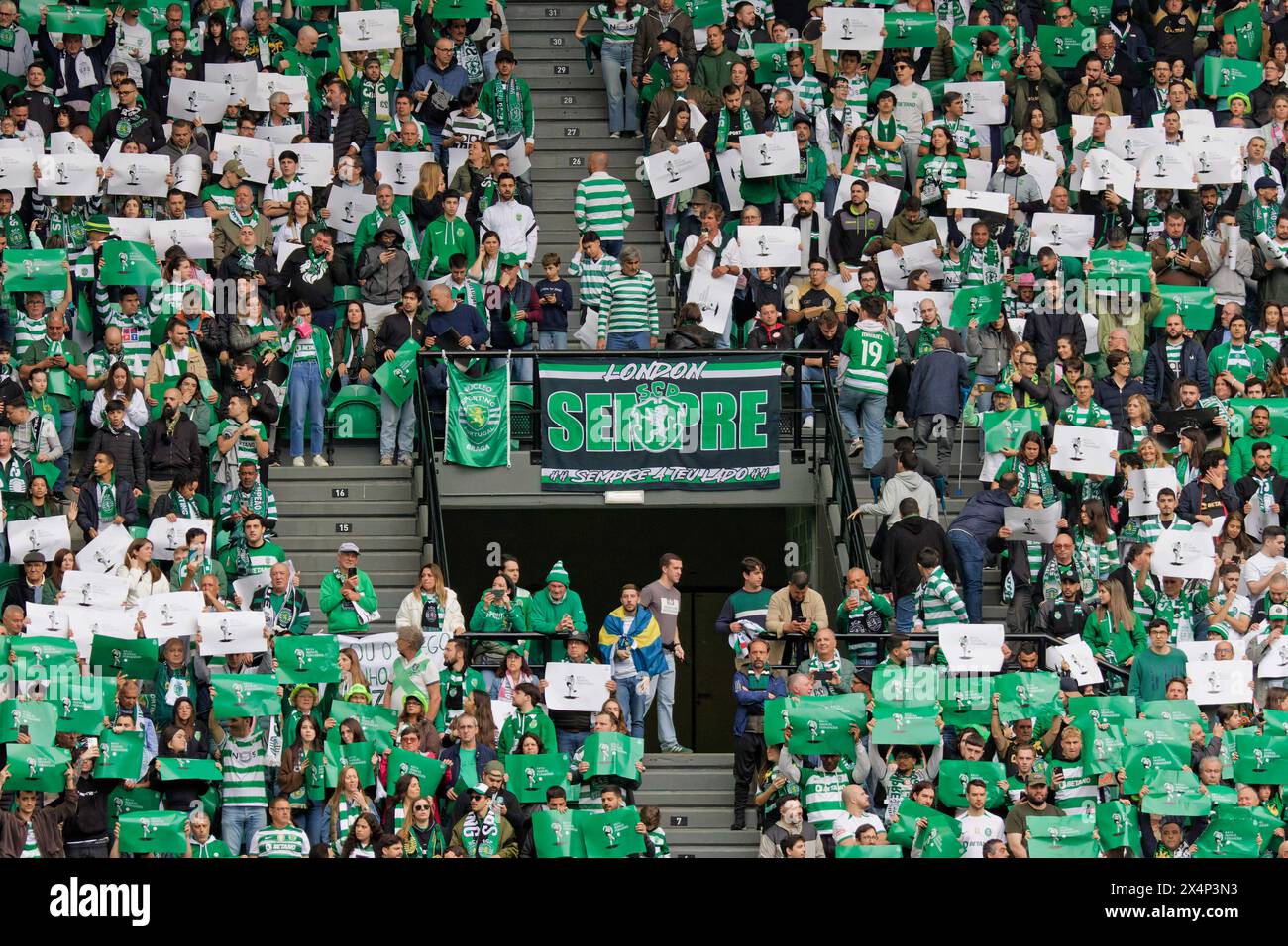 Lisbon, Portugal, May 04 2024: Sporting CP fans during the Liga ...