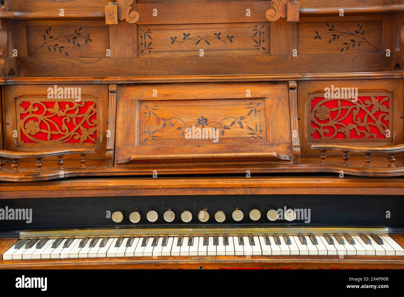 Piano, Pahvant Valley Heritage Trail, Territorial Statehouse State Park ...