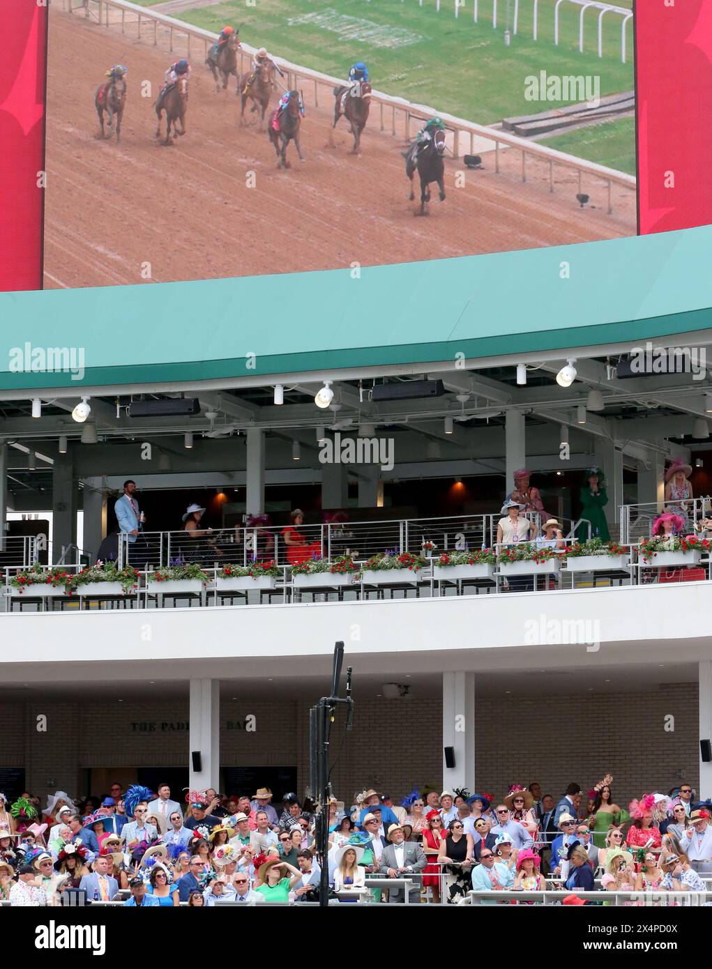 Louisville, United States. 03rd May, 2024. Horse racing watch horses ...