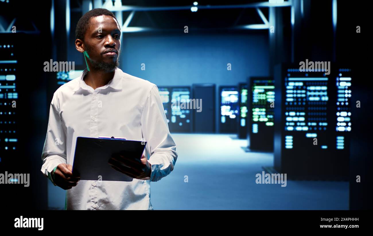 Components cloud computing hi-res stock photography and images - Alamy