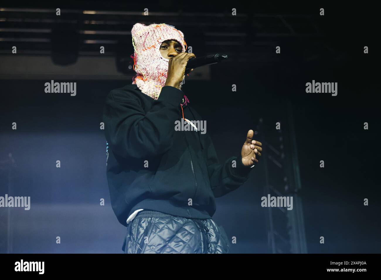 Lil tjay hi-res stock photography and images - Alamy