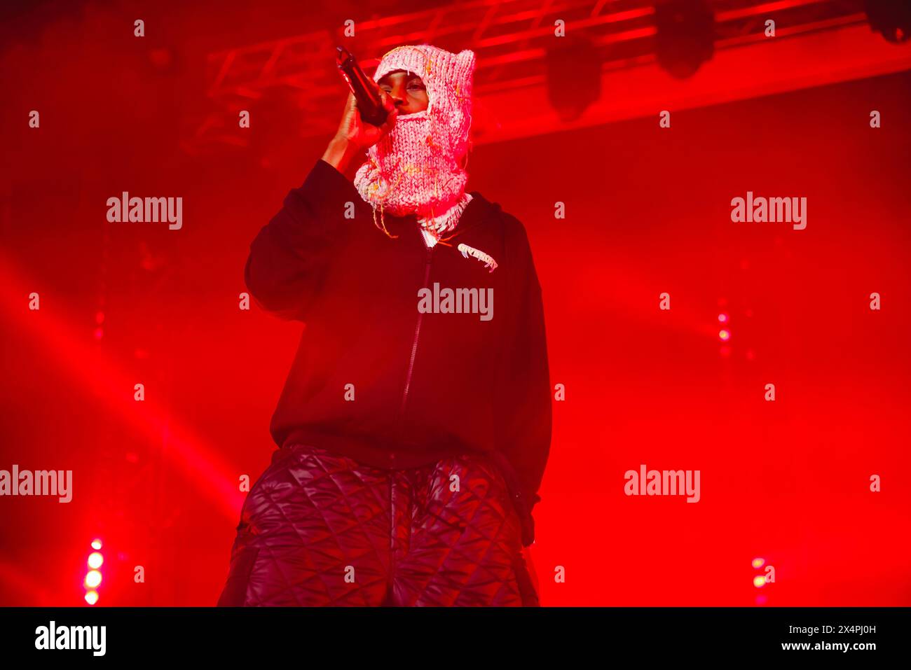 Lil tjay hi-res stock photography and images - Alamy