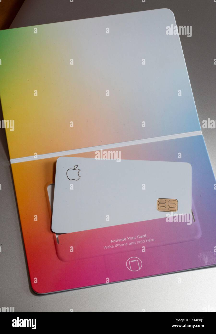 Apple card logo hi-res stock photography and images - Alamy