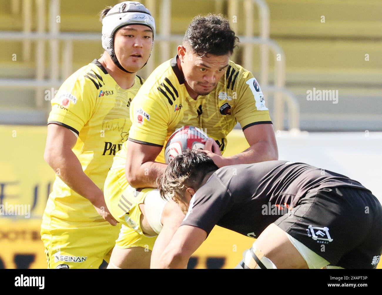 Tokyo, Japan. 4th May, 2024. Tokyo Suntory Sungoliath flanker Hendorik ...