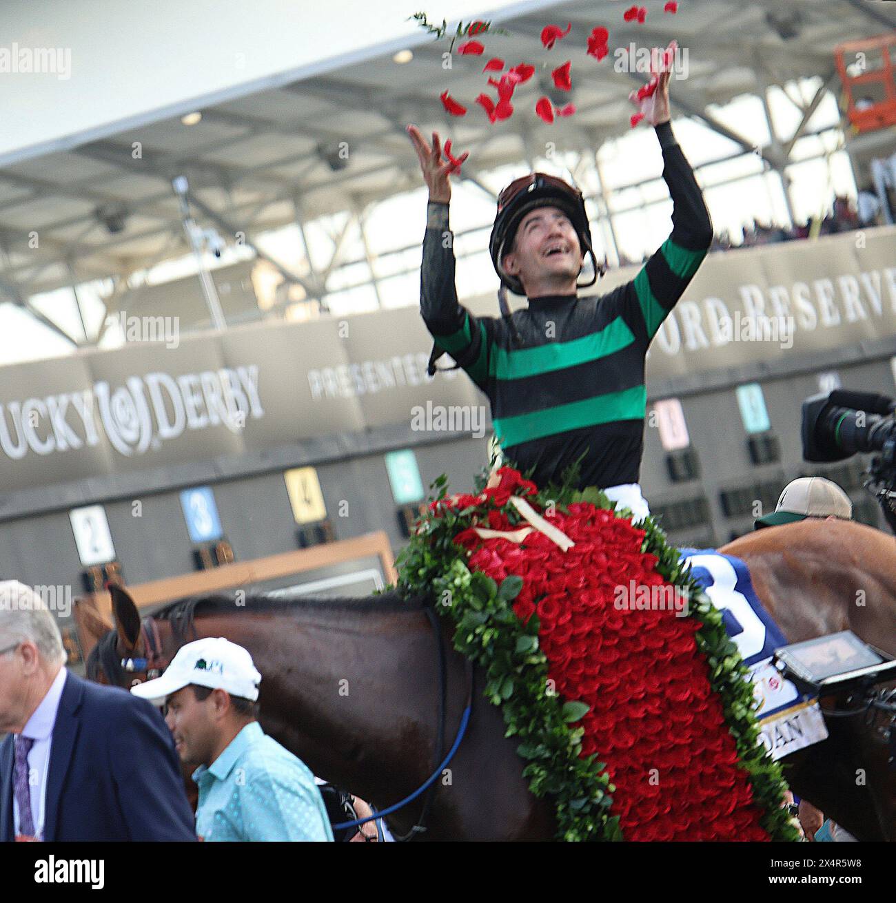 Kentucky derby winners circle hi-res stock photography and images - Alamy