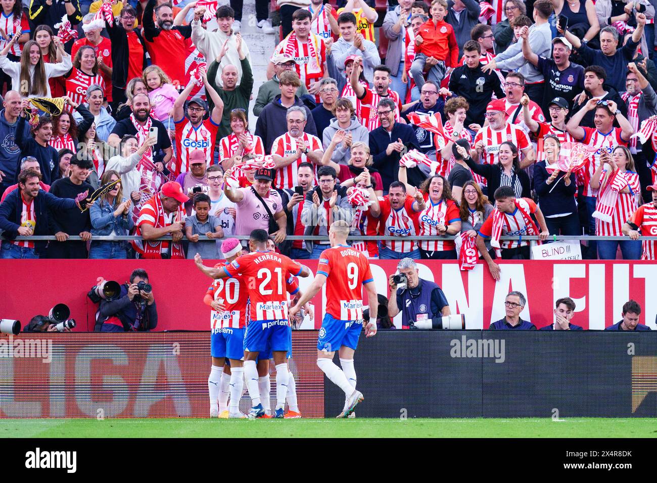Girona, Spain. 4th May, 2024. Players of Girona celebrate scoring during the Spanish league (La ...