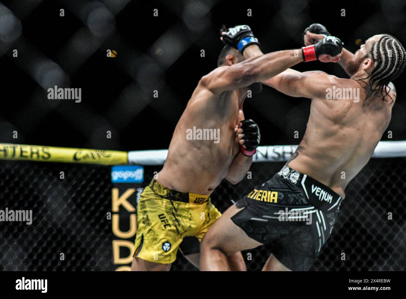 Michel pereira ufc hi-res stock photography and images - Alamy