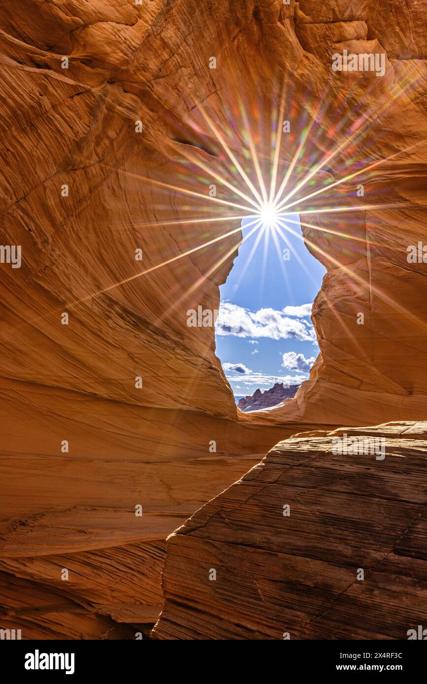Sunburst in Melody Arch at Marble Canyon during sunrise near The Wave ...