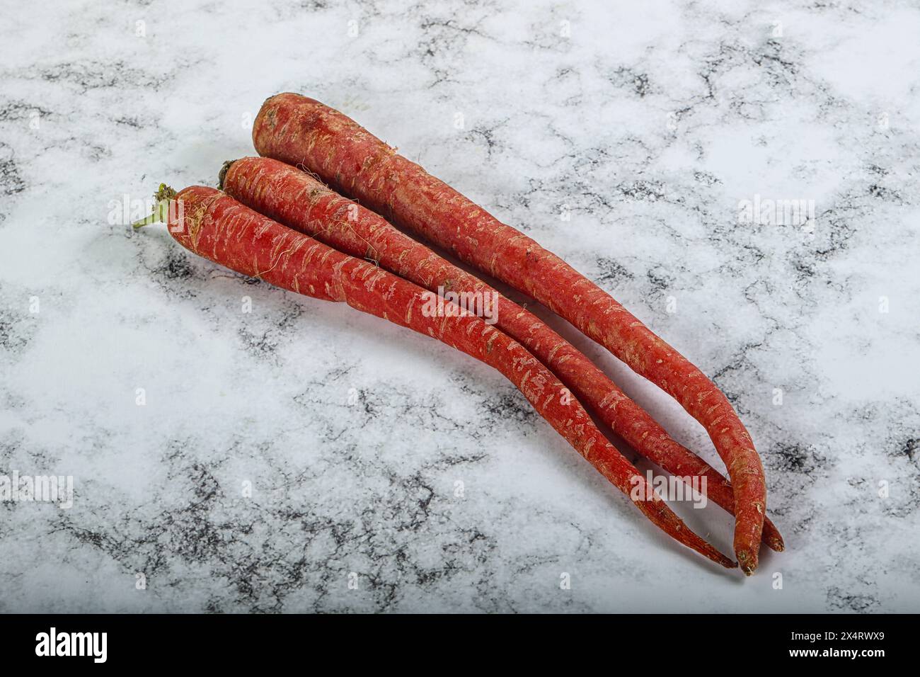 Indian red carrots indian market hi-res stock photography and images ...