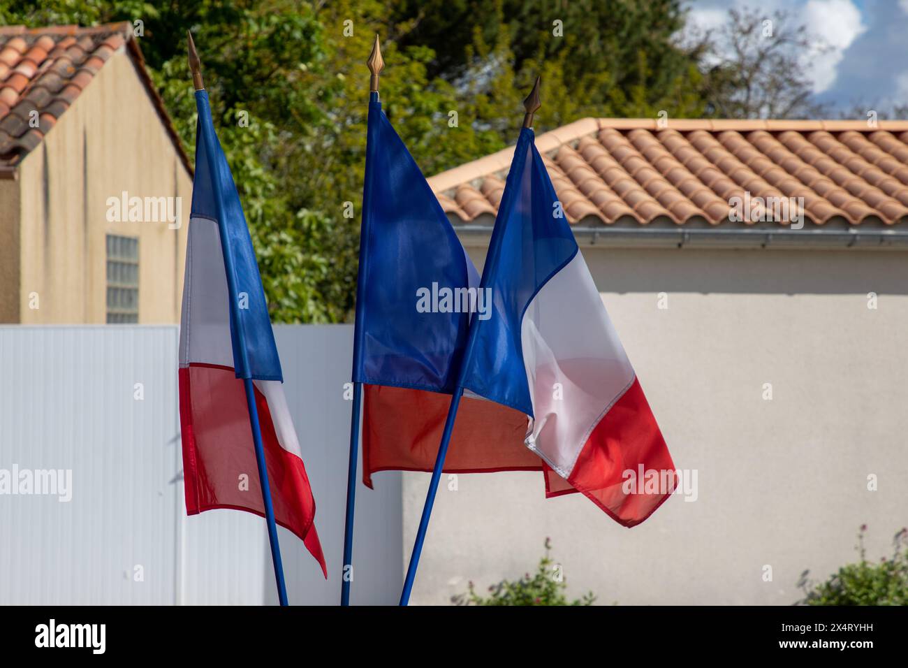 Three flags flying top hi-res stock photography and images - Alamy
