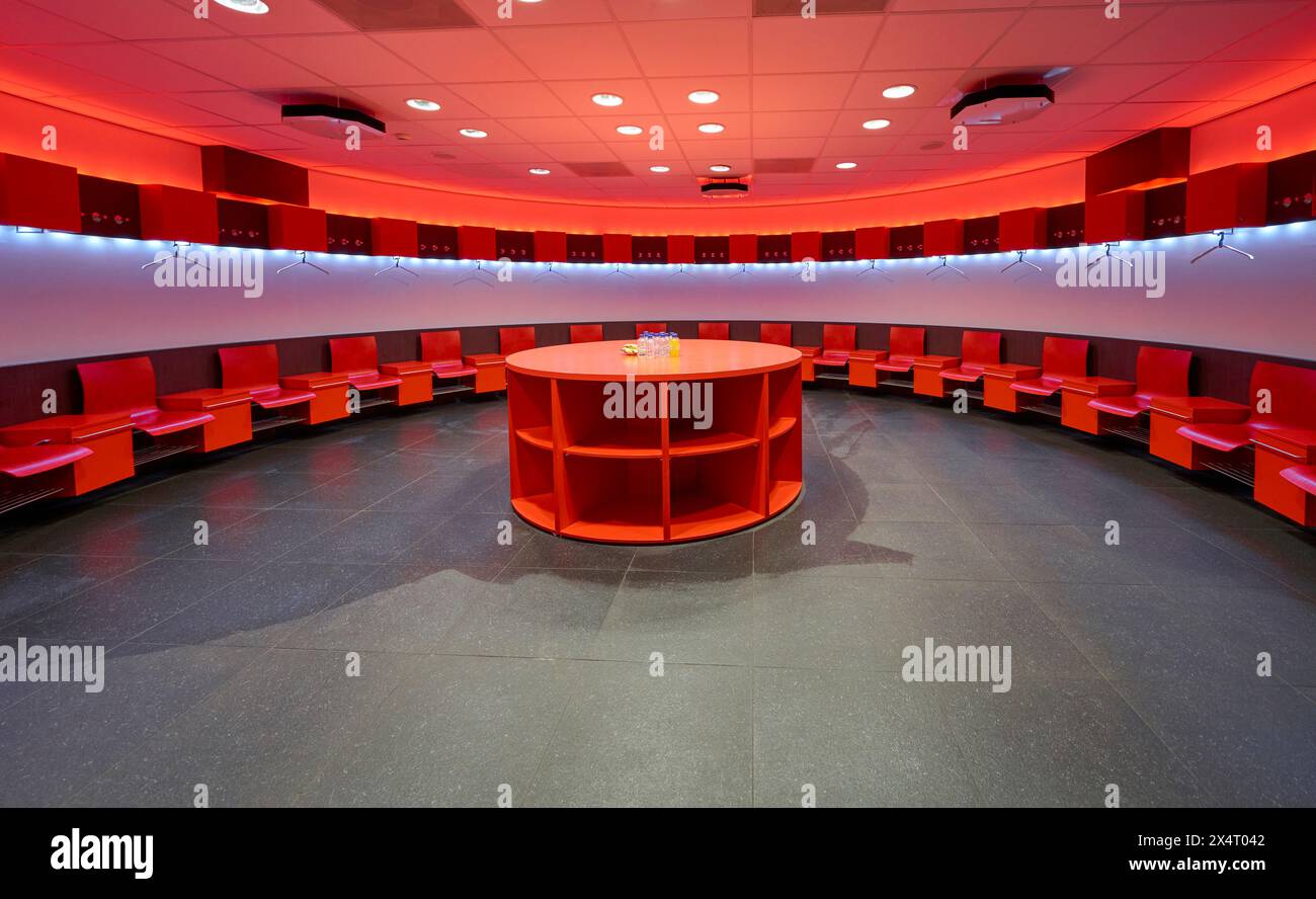 Football club changing room hi-res stock photography and images - Alamy