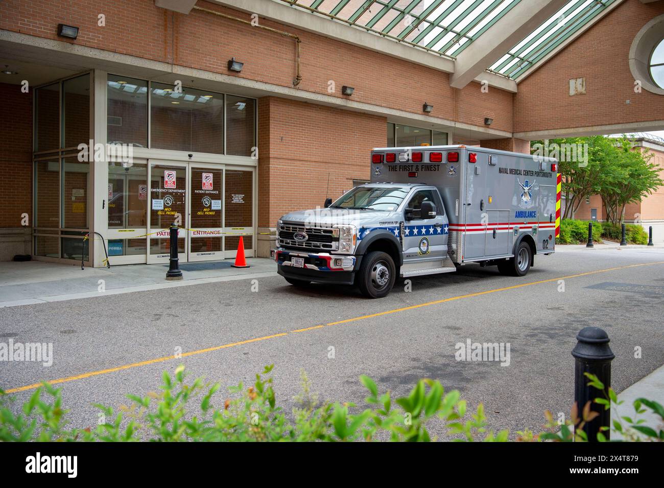 A Navy active-duty patient arrives at the Hampton Roads Executive ...