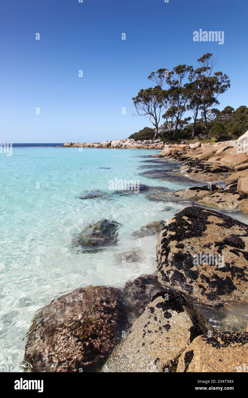 Binalong Bay in Tasmania is located in the Bay of Fires region on the ...