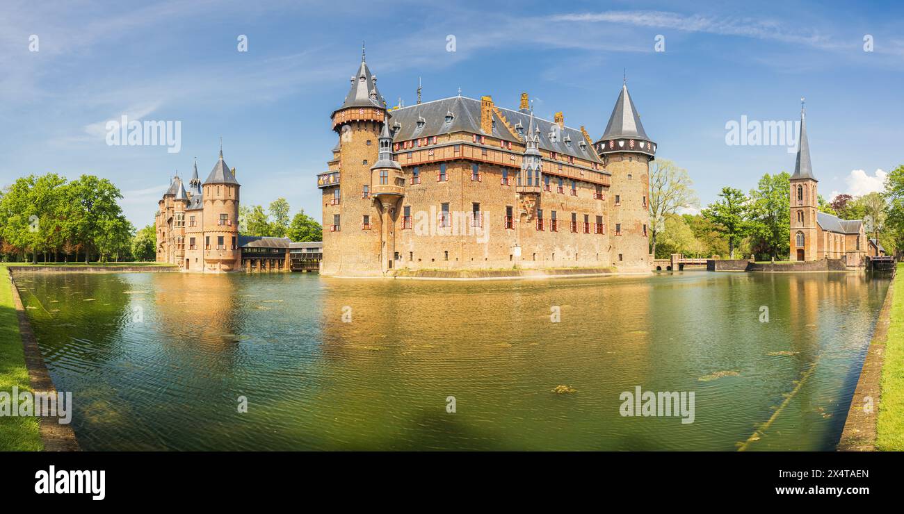 A wide panoramic 2:1 photo at "Castle the Haar" (Dutch: Kasteel de Haar ...
