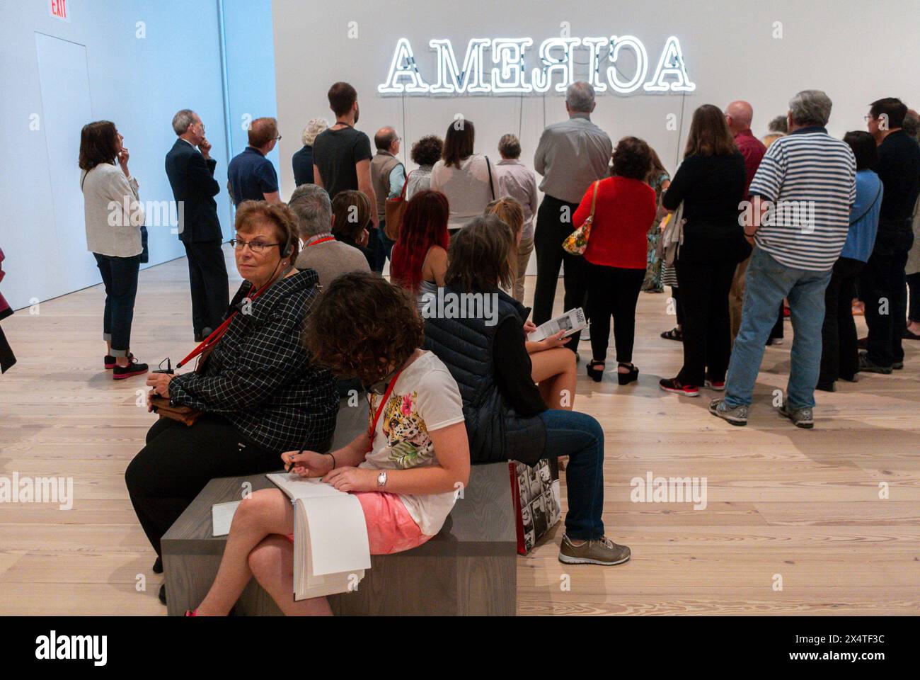 Display inside crowd hi-res stock photography and images - Alamy