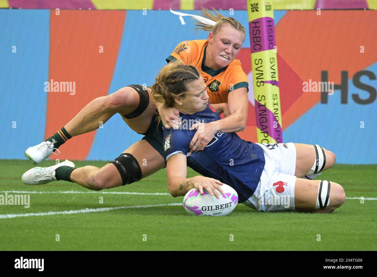 Singapore. 5th May, 2024. France's Lou Noel (Front) scores a try during ...